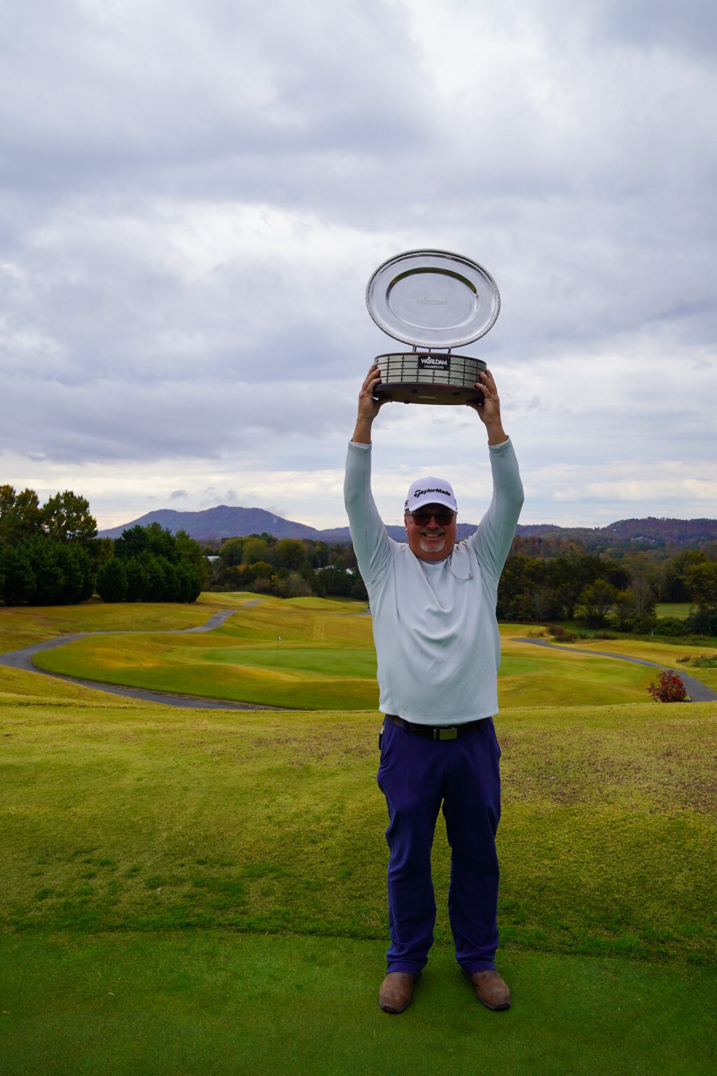 World Am Champ Celebrates 2025 Title with Tennessee Home Course Members ...